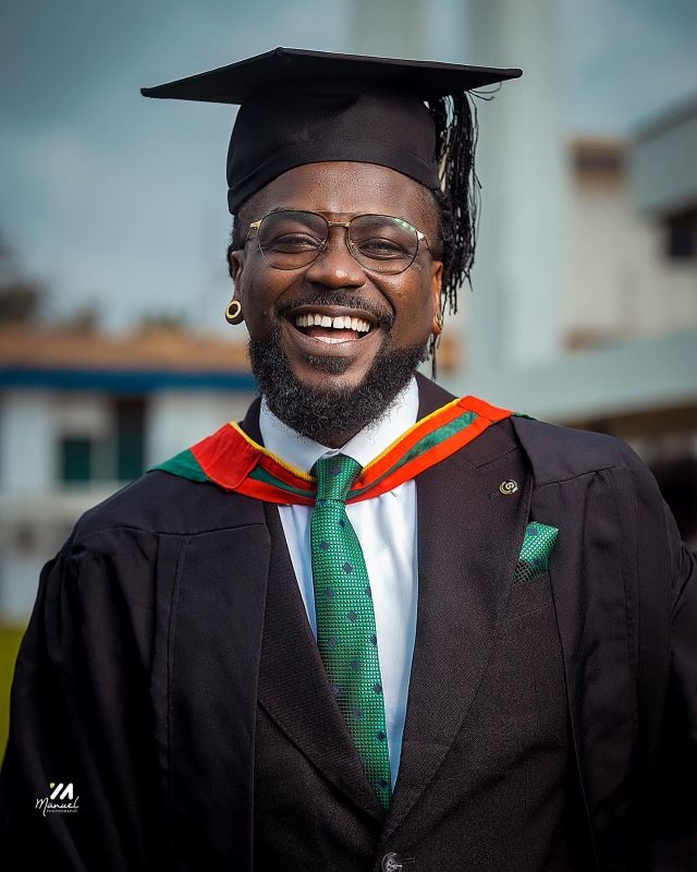 Samini bags a degree after 4 years on the GIMPA 'green hill ...