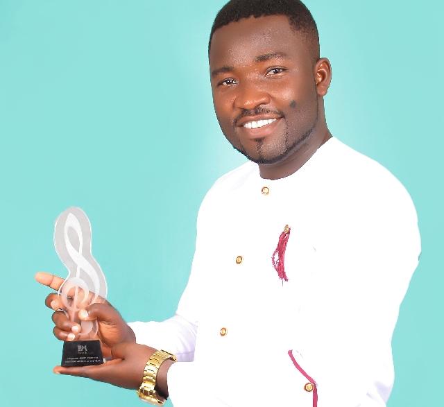Sir Solomon wins ultimate prize at Emerging Music Awards | Entertainment